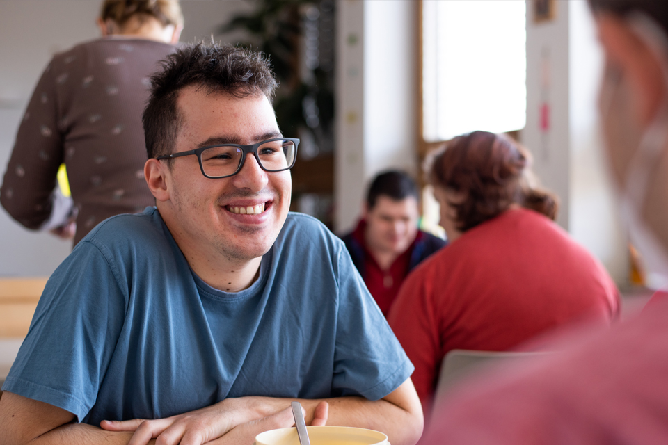 Menschen mit Behinderung : Wirkungsbericht Kärnten